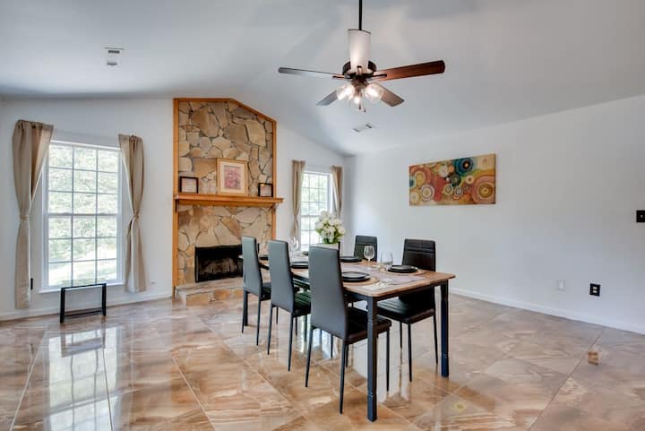 Beautiful House With Views, Trails, Golf Nearby - South Fulton, GA