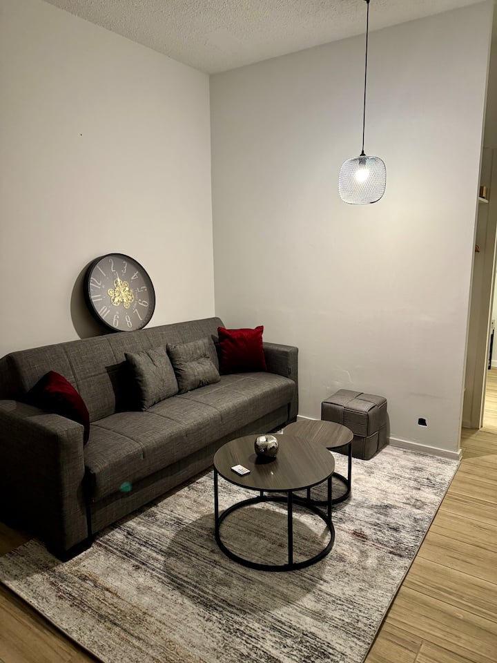 Studio Confortable Dans Un Quartier Prestigieux - Etterbeek