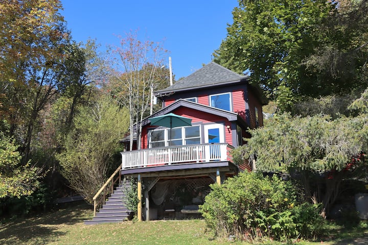 Springtide Cottage - Steps From Penobscot Bay! - Belfast, ME