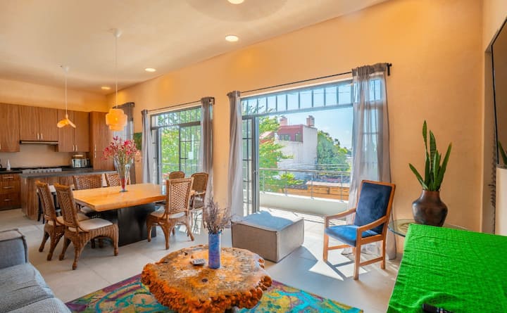 Departamento Colorido Con Terraza Y Rooftop - Ajijic