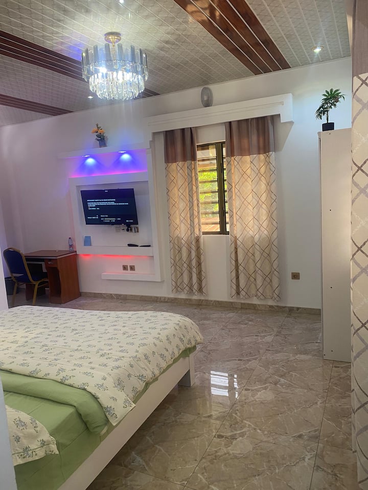 Chambre Chic Au R+1 à 1 Km De L'océan - Togo
