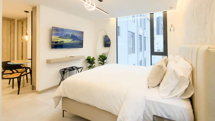 Acogedor Estudio A Estrenar En La Carolina - Quito