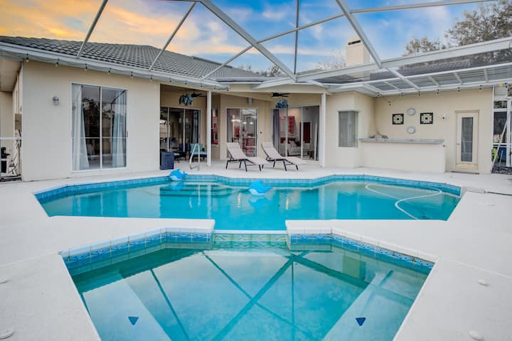 Lutz Retreat With Heated Pool/spa - Land O' Lakes, FL