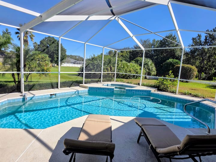 Lutz Retreat With Heated Pool/spa - Land O' Lakes, FL