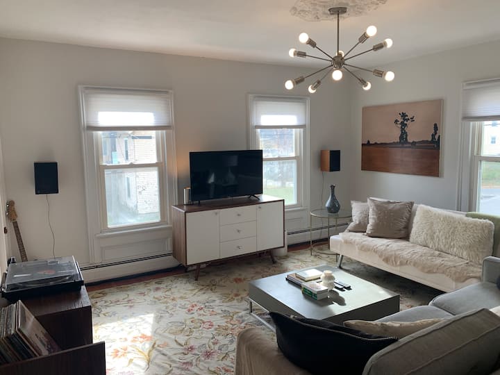 Quirky House - The Berkshires, MA