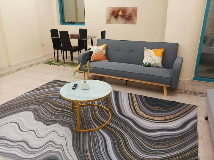 Royal 3-bedroom Family Apartment - Sarja