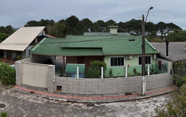 Casa Dos Sonhos: Lazer Completo, Piscina E Praia. - Santa Catarina (estado)