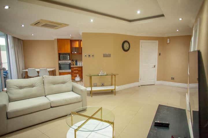 Luxury Stay At The Sails - Durban