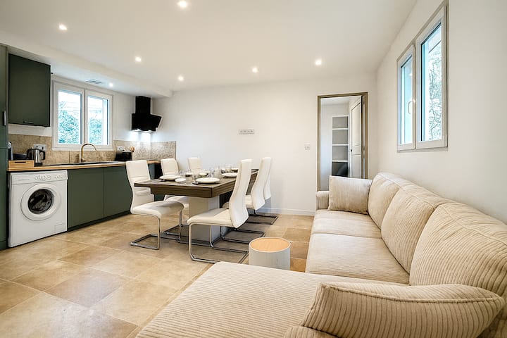 La Maison Japandi – 2 Chb – Calme & Déconnexion - Sens