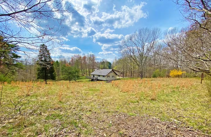Hocking Hills Retreat 1 Mile From Old Mans Cave - Hocking Hills State Park, OH
