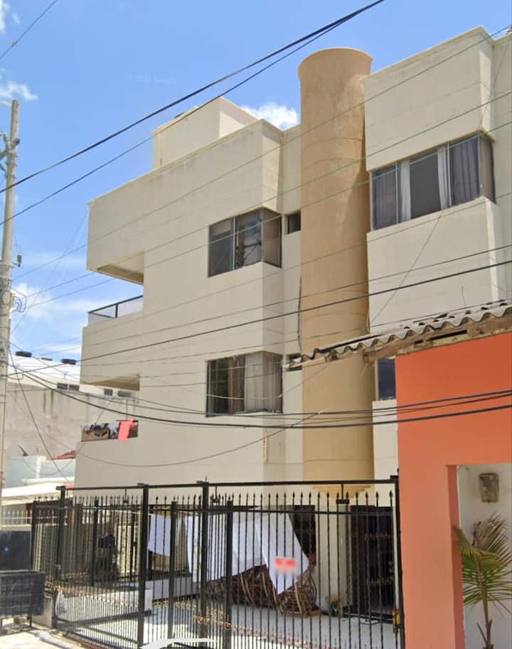 Apartamento Amoblado Cerca Al Mar - Bolivar