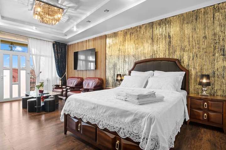 Lux Villa With Garden, Bbq & Parking - Bukarest