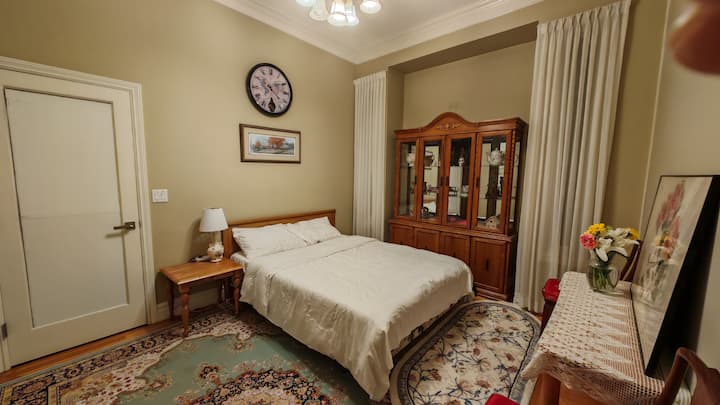 Room 102 - Surrey, BC