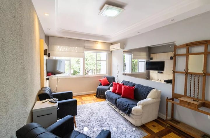 Apto Moderno E Charmoso,  Perto Do Centro - Porto Alegre