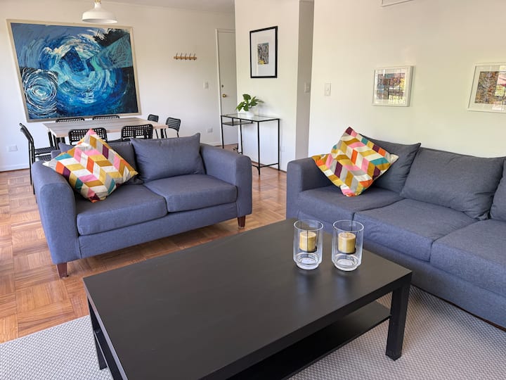 Dpto. Renovado Para 8, Excelente Ubicación - Chili