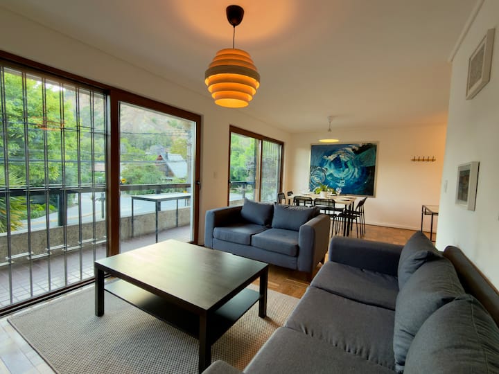 Dpto. Renovado Para 8, Excelente Ubicación - Chili