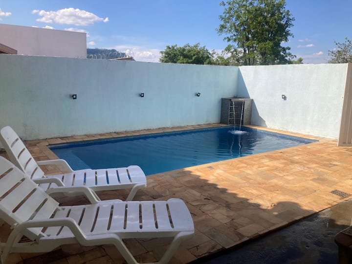 Casa Com Piscina - São Pedro