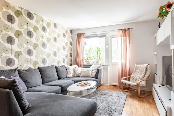 Rymlig 3:a - Gångavstånd Till Centrum - Östersund