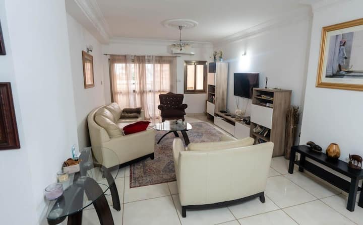 Luxury 1br Apt In Prized Camayenne Location. - Conakry