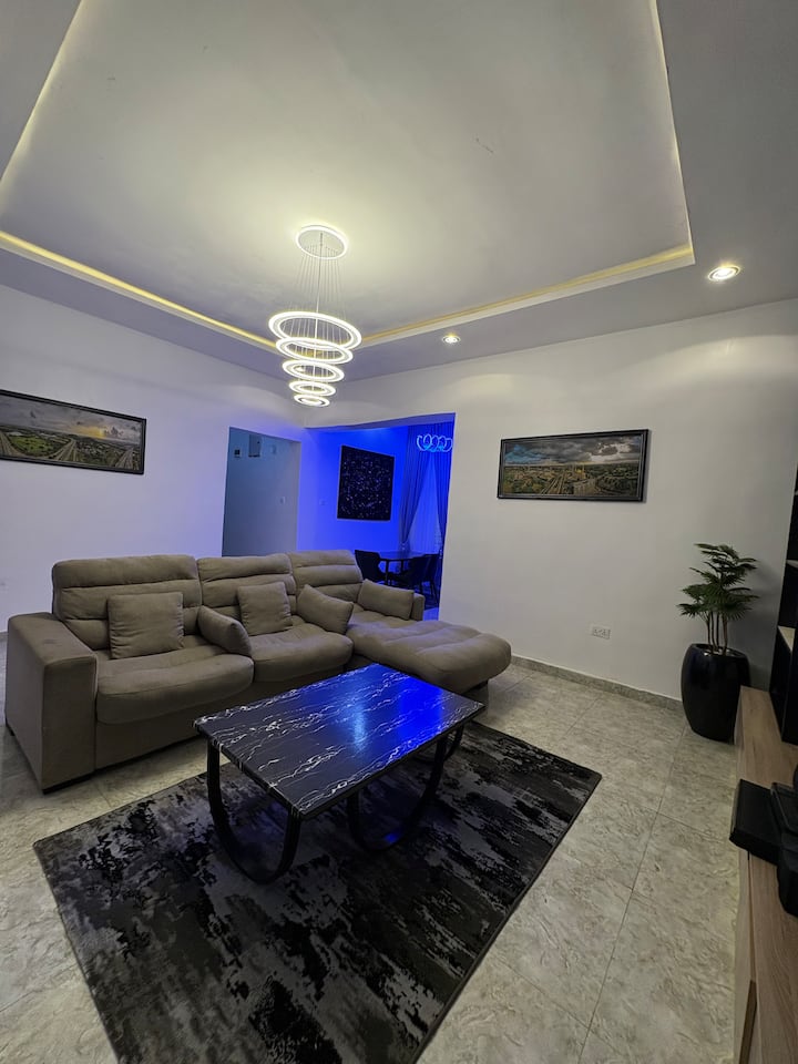 Premium 3br| Fast Wifi| 247 Power| Center Of Abj - Abuja