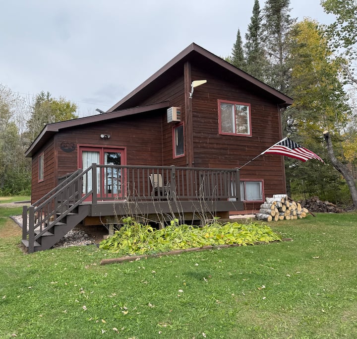 Dam Cabin On Dam Road - Winter