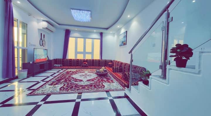 Steps From The Sea ‘ Minutes From The Airport - Muscat