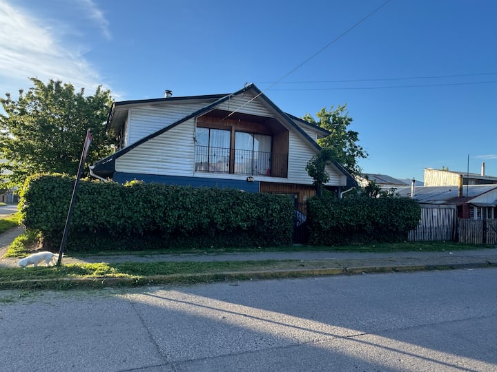 Casa Acogedora Ideal Para Familias O Grupos - Coyhaique