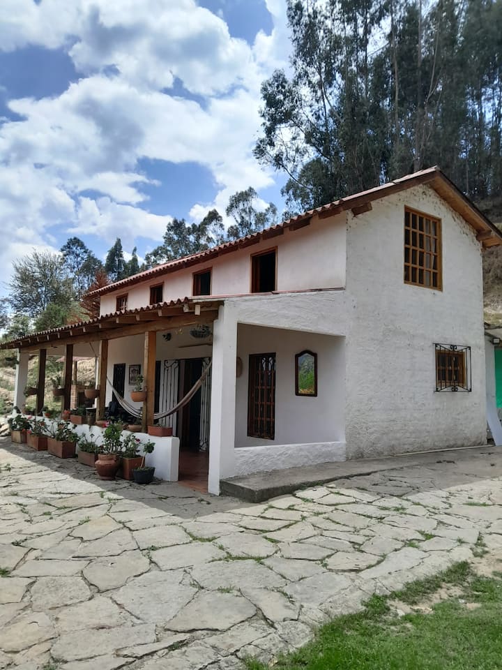 Villa Gabriela Cabaña Campestre - Iza