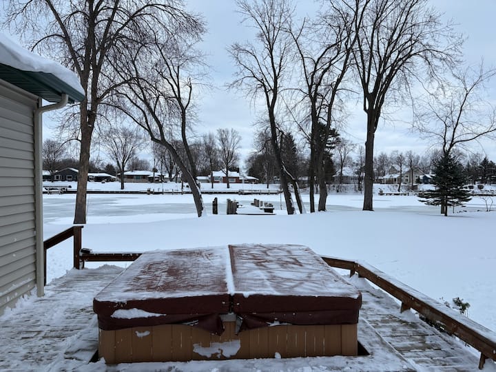 Riverview Peninsula - Fremont, WI