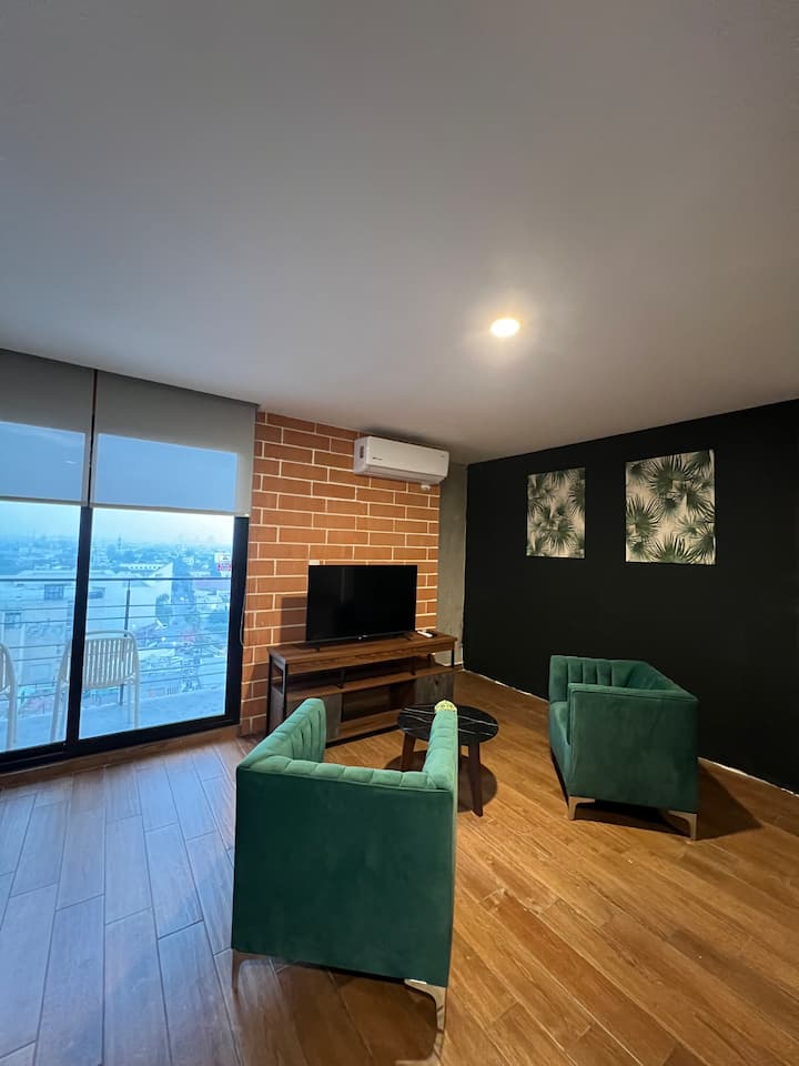 Depa 11 En El Barrio Antiguo Para 5 Personas. - Monterrey