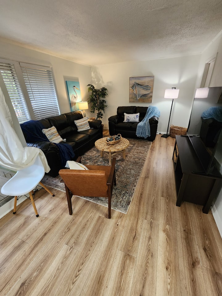 Daphne Ala. Location Close 2 Shopping, And I-10/98 - Daphne, AL