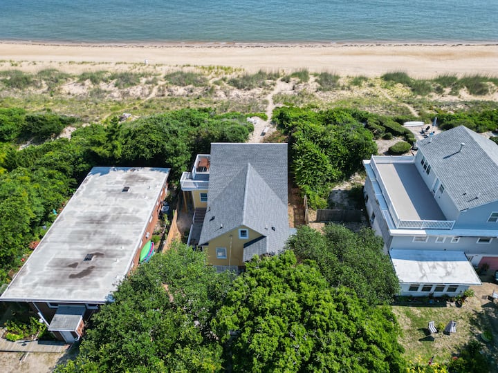 Oceanview Beach House Compound - Virginia Beach, VA