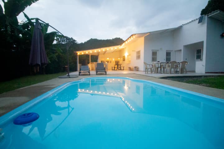 Casa Campestre New Paradise Grupos Familiares - La Vega