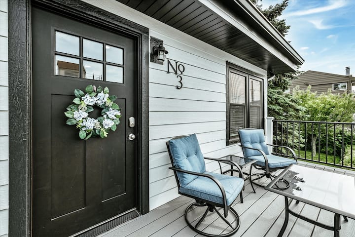 New 1bd With Balcony | Steps To Lake Michigan - Michigan City, IN