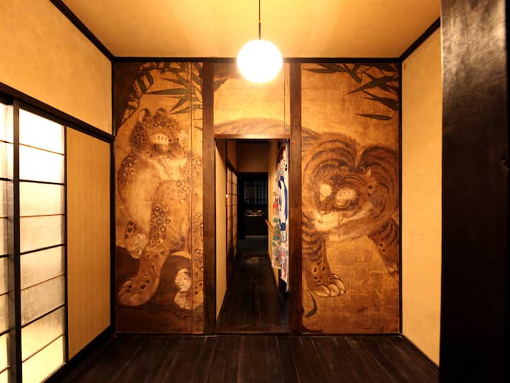 名古屋の街中で感じる日本の暮らし【一棟貸し宿】無料駐車場/最大6名/名古屋駅から1駅 - Nagoya