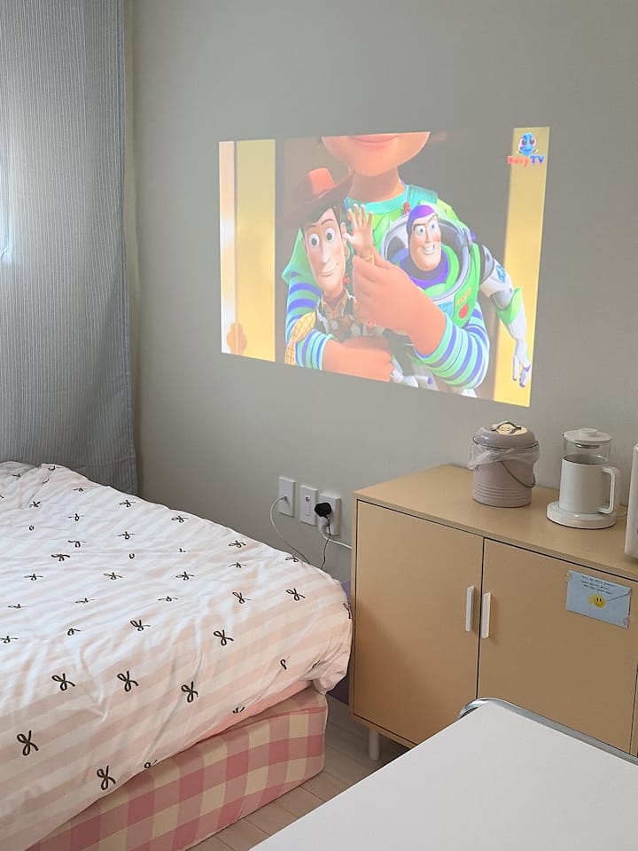 키치홀리데이 • 12시 체크아웃 • 빔프로젝트 • 아늑한 신축 감성숙소 • 303 - Gwangju