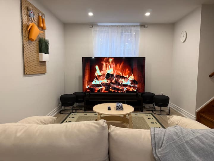 Ground Level Basement In Richmond Hill - Markham