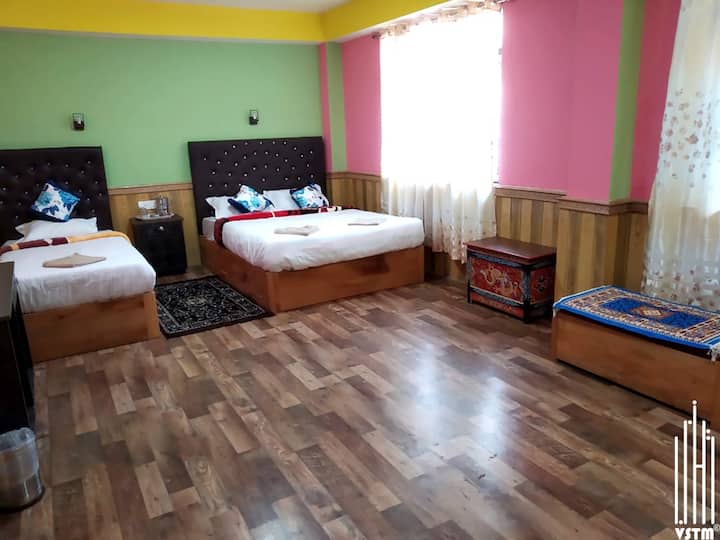 Monomita Residency - Lachen