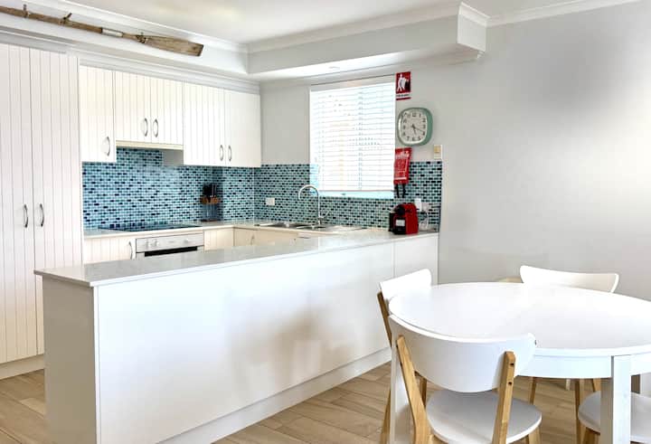 Mollymook Sands 10 - Lake Conjola