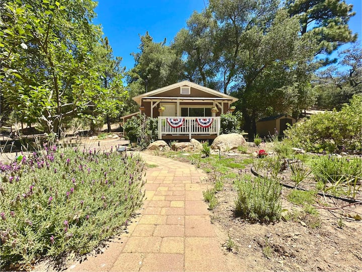 Cottage In Julian W/ King Bed + Stargazing - Julian, CA