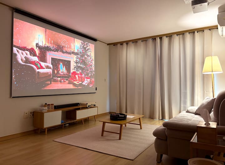 [오픈특가] 120' 시네빔(4k) | Lp | 닌텐도 | Ott | 무료Bbq | 바다앞 - Dangjin-si