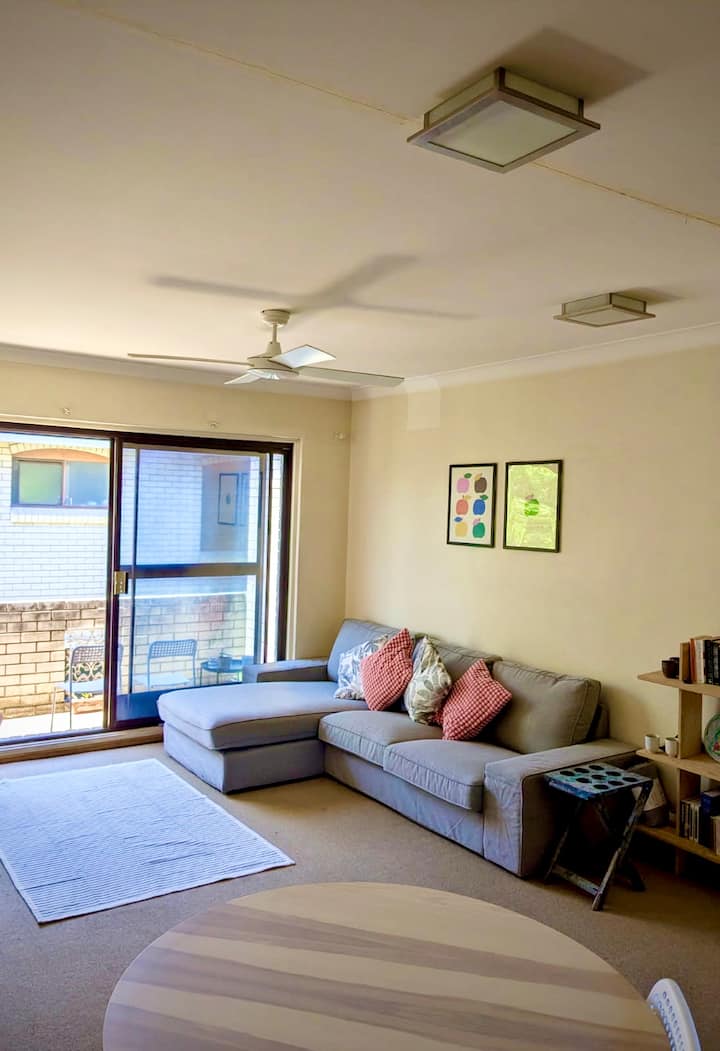 Close To Everything! - Blue Mountains