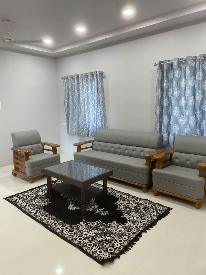 The Comfort Corner - Self Chek In 2bhk Flat - Nagpur