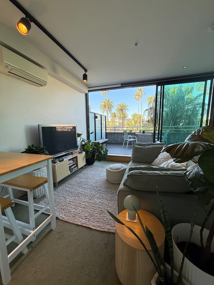 Palmview Apartment - St Kilda