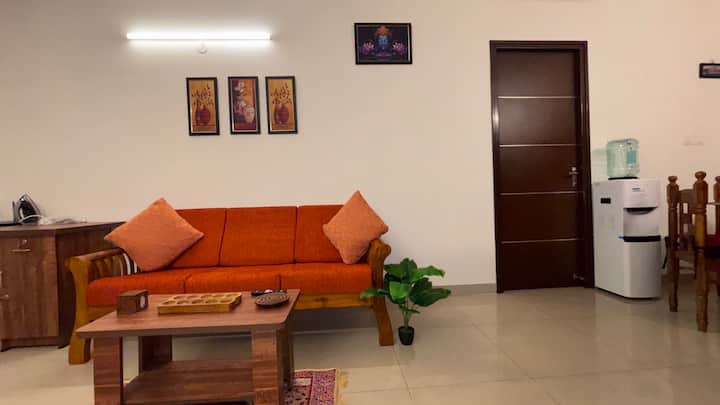 Comfy 2bhk Near Airport | Ac, Wi-fi, Wm, Fridge | - Chennai
