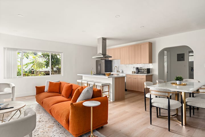 Walk To Sunset & Melrose• La Modern 2bd In Weho - West Hollywood, CA