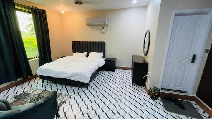 Entire Rental Unit In F-8/1 Islamabad. - Islamabad