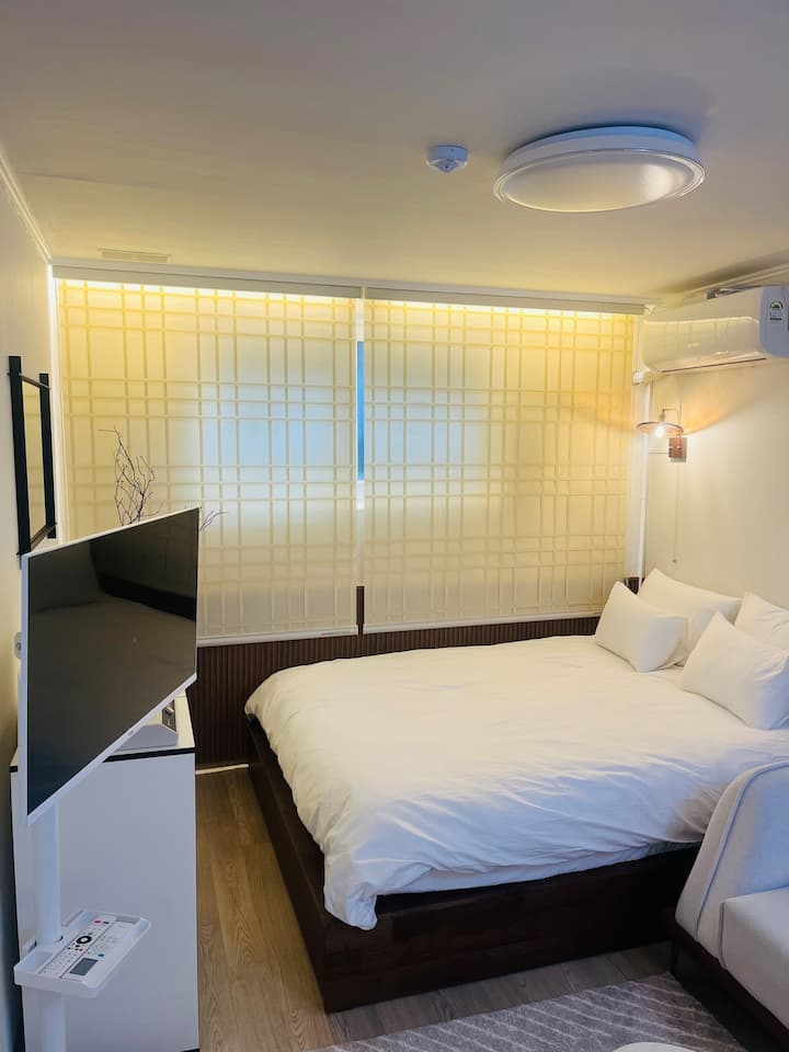 한티역 도보3분/대치학원가/대치/강남/역삼/무료주차/무료짐보관/롯데백화점/투룸/합법숙소 - Seoul