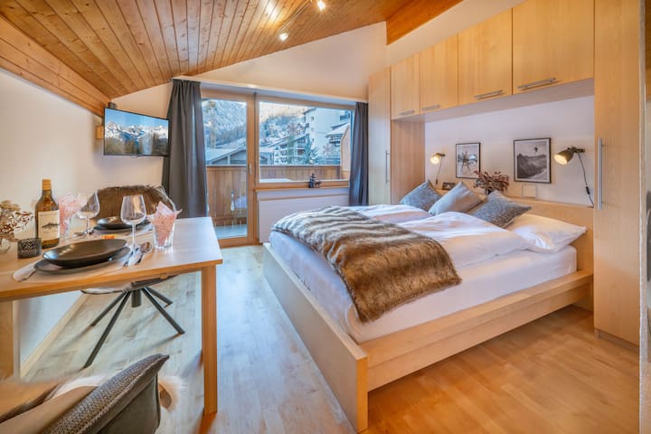 Studio Peak – Fantastic View Of The Matterhorn - Zermatt