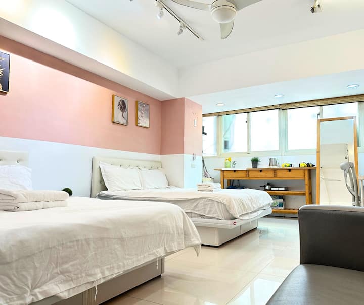 Cozy 4-person Retreat In The Heart Of Ximending - Taipei